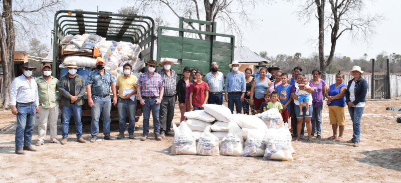 Directivos de la ARP y el Viceministro de Ganadería llevan ayuda ...